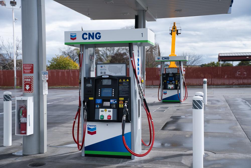 CNG and RNG: Lower Carbon Solutions Your Fleet